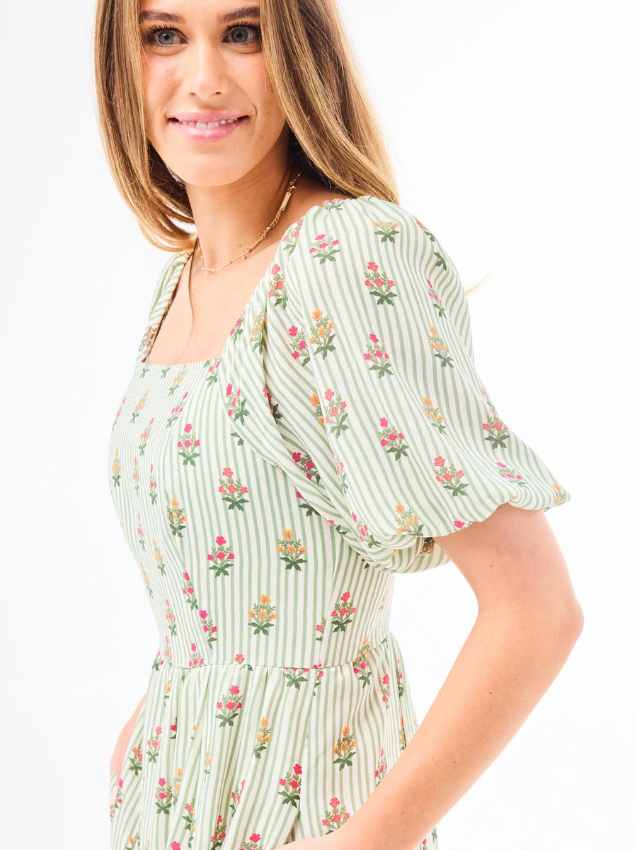 Mary Square Alexi Cottage Dress – V's Type